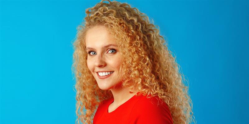 Hair Curl Scale: How to Measure and Master Your Curl Pattern ...