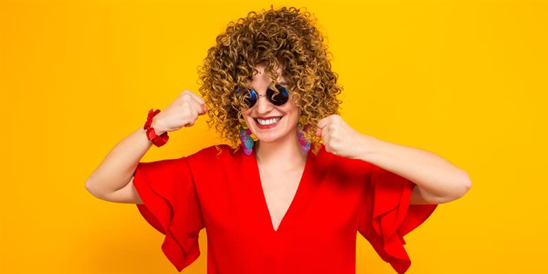 Hair Curl Scale: How to Measure and Master Your Curl Pattern ...