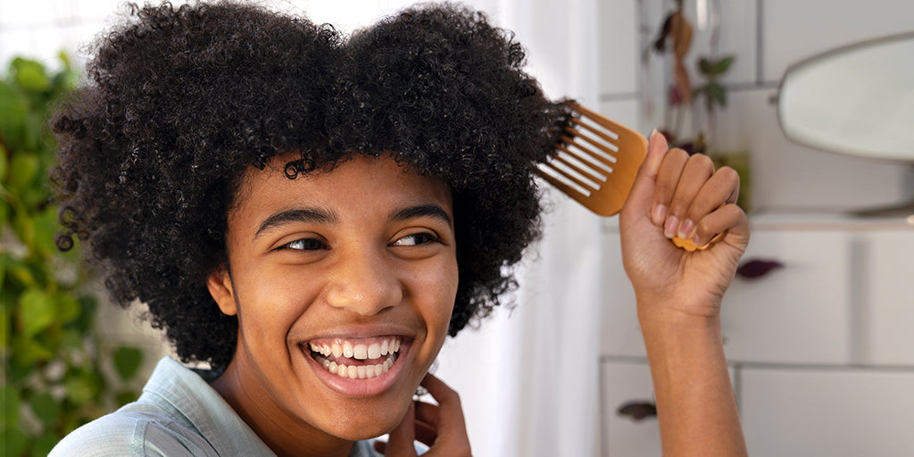 Best Detangler for 4c Hair? How to Use it? - Controlled Chaos